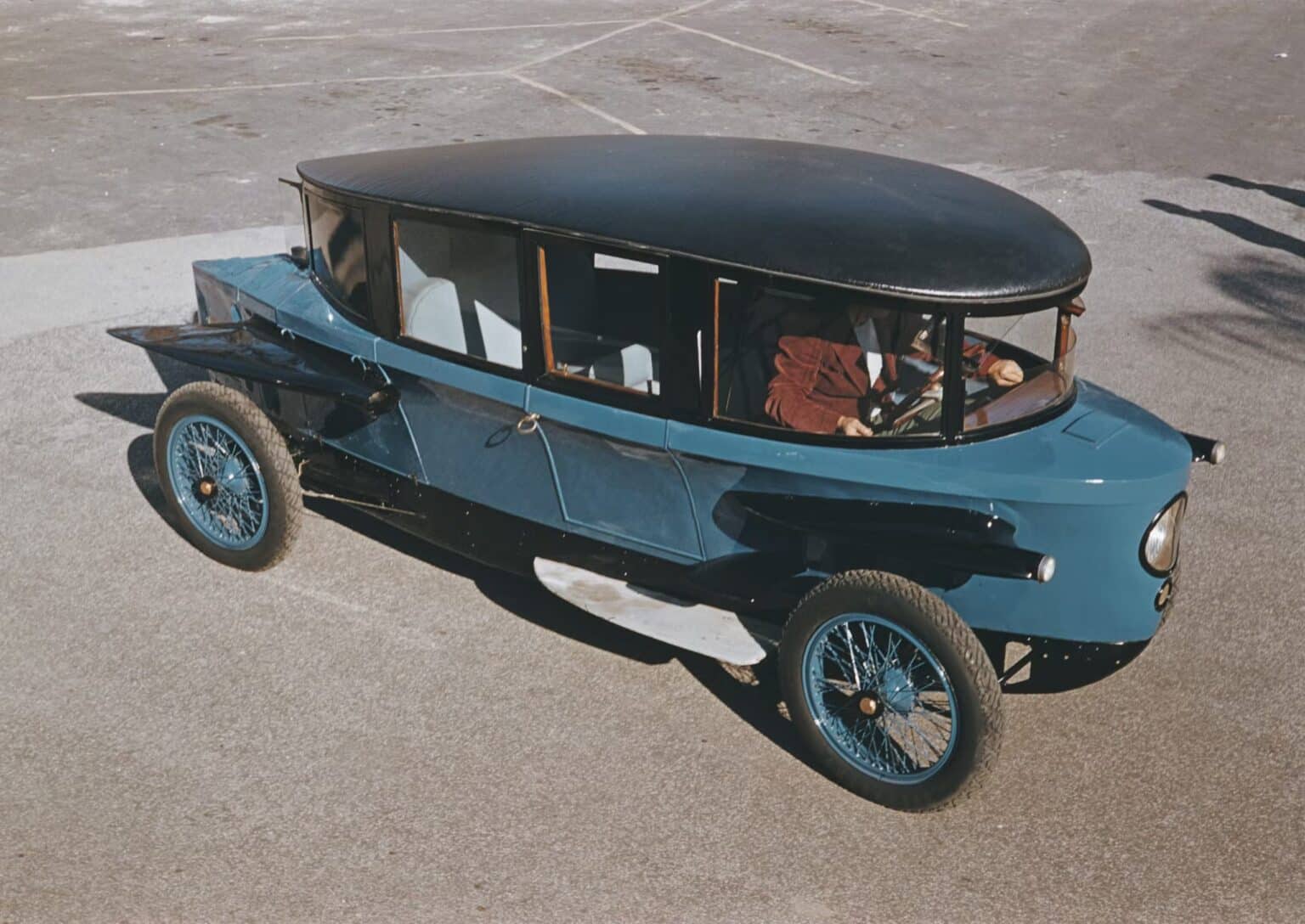 Persu Streamliner: la storia dell'auto a forma di goccia d'acqua
